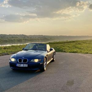 Zils BMW Z3 2002 Viļņa, ar dzinēja tilpumu 1.90 L un nobraukumu 125 tūkst. km par 5900 €, foto 20 vietnē AUTOMOTO.COM.LV