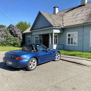 Zils BMW Z3 2002 Viļņa, ar dzinēja tilpumu 1.90 L un nobraukumu 125 tūkst. km par 5900 €, foto 22 vietnē AUTOMOTO.COM.LV