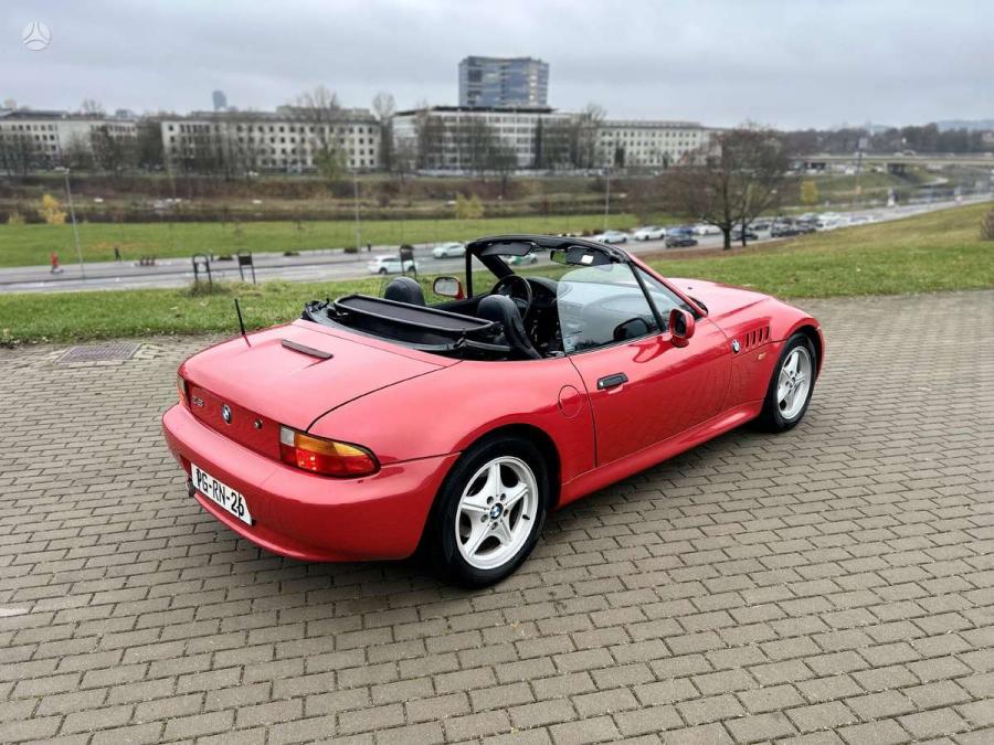 BMW Z3 1996 in Vilnius, with an engine capacity of 1.90 L and mileage of 349 thousand km for 5450 €, photo 2 on AUTOMOTO.COM.LV
