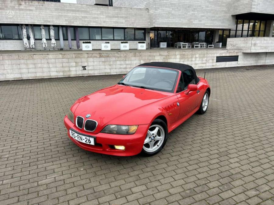 BMW Z3 1996 in Vilnius, with an engine capacity of 1.90 L and mileage of 349 thousand km for 5450 €, photo 4 on AUTOMOTO.COM.LV