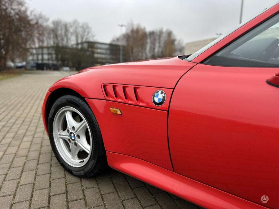 BMW Z3 1996 in Vilnius, with an engine capacity of 1.90 L and mileage of 349 thousand km for 5450 €, photo 10 on AUTOMOTO.COM.LV