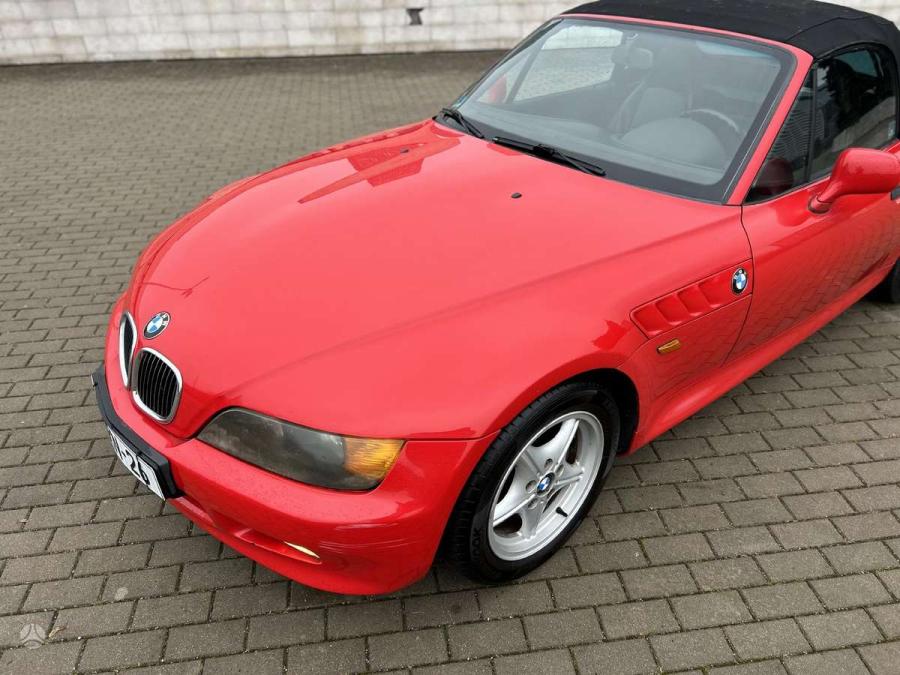 BMW Z3 1996 in Vilnius, with an engine capacity of 1.90 L and mileage of 349 thousand km for 5450 €, photo 12 on AUTOMOTO.COM.LV