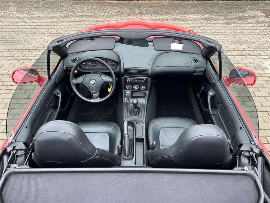 BMW Z3 1996 in Vilnius, with an engine capacity of 1.90 L and mileage of 349 thousand km for 5450 €, photo 32 on AUTOMOTO.COM.LV