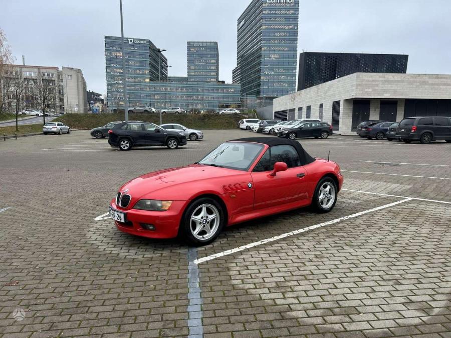 BMW Z3 1996 in Vilnius, with an engine capacity of 1.90 L and mileage of 349 thousand km for 5450 €, photo 33 on AUTOMOTO.COM.LV