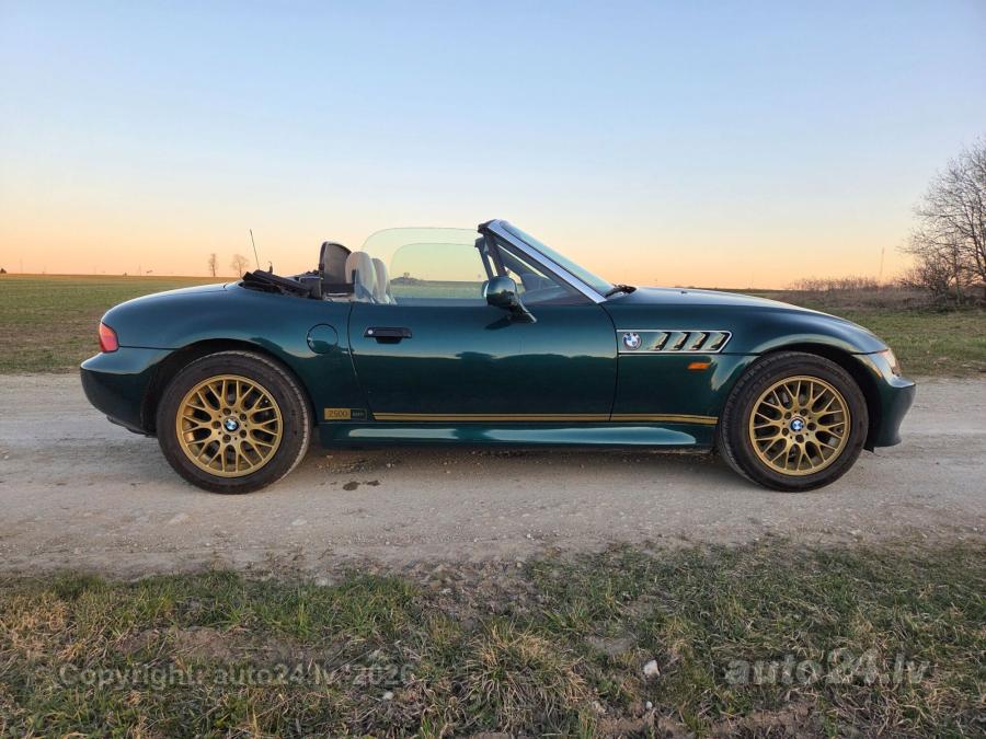 BMW Z3 1997 in Tallinn, with an engine capacity of 1.90 L and mileage of 213 thousand km for 6490 €, photo 1 on AUTOMOTO.COM.LV