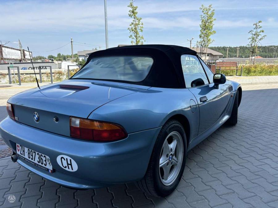 BMW Z3 1997 in Vilnius, with an engine capacity of 1.90 L and mileage of 190 thousand km for 6650 €, photo 9 on AUTOMOTO.COM.LV