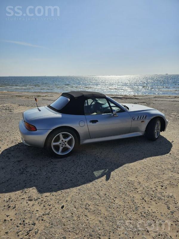 BMW Z3 1998 in Liepaja, with an engine capacity of 1.80 L and mileage of 252 thousand km for 5200 €, photo 6 on AUTOMOTO.COM.LV