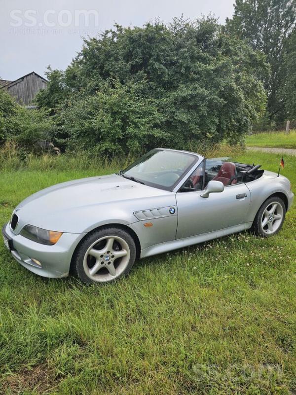 BMW Z3 1998 in Liepaja, with an engine capacity of 1.80 L and mileage of 252 thousand km for 5200 €, photo 10 on AUTOMOTO.COM.LV