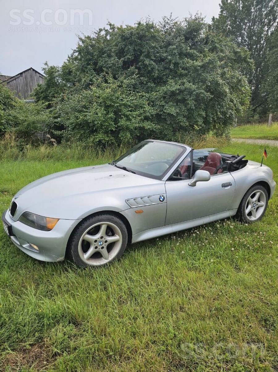 BMW Z3 1998 Liepāja, ar dzinēja tilpumu 1.80 L un nobraukumu 252 tūkst. km par 5200 €, foto 11 vietnē AUTOMOTO.COM.LV