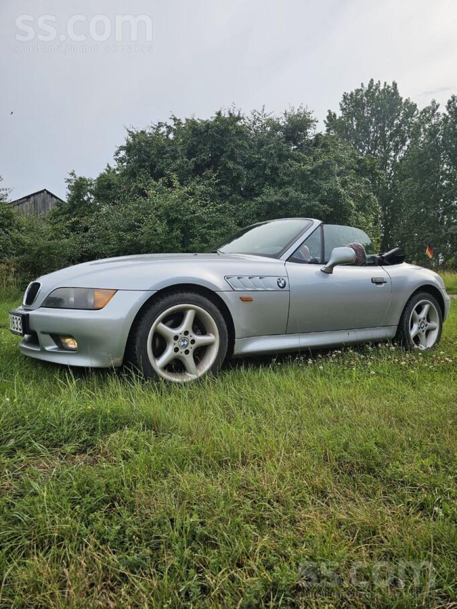 BMW Z3 1998 Liepāja, ar dzinēja tilpumu 1.80 L un nobraukumu 252 tūkst. km par 5200 €, foto 12 vietnē AUTOMOTO.COM.LV