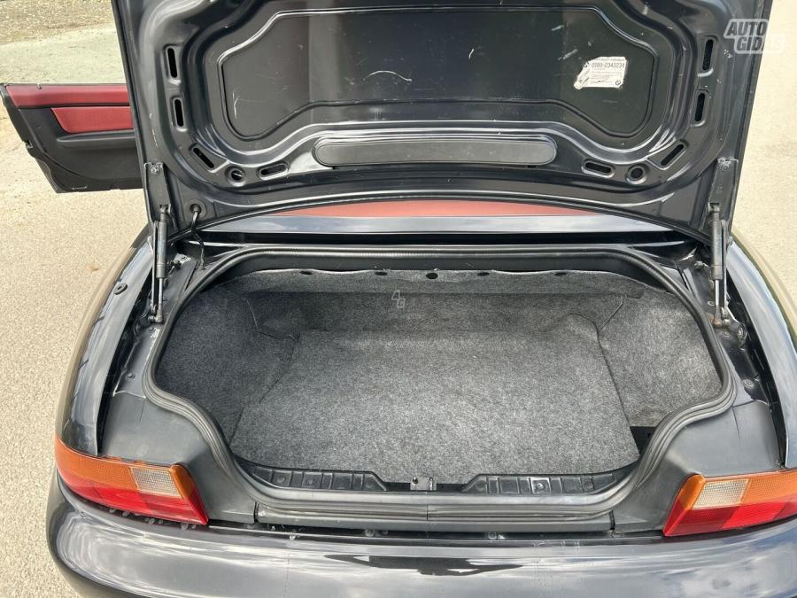 BMW Z3 1998 Marijampole, ar dzinēja tilpumu 1.80 L un nobraukumu 258 tūkst. km par 3300 €, foto 10 vietnē AUTOMOTO.COM.LV