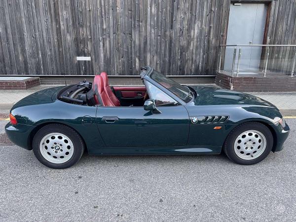 Green BMW Z3 1997 in Utena, with an engine capacity of 1.80 L and mileage of 170 thousand km for 5500 €, photo 4 on AUTOMOTO.COM.LV