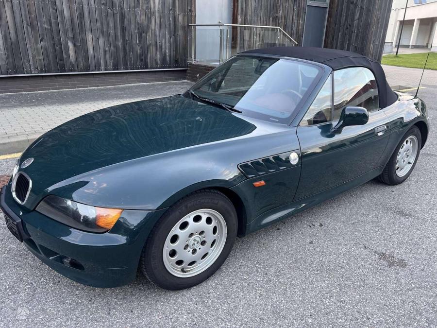 Green BMW Z3 1997 in Utena, with an engine capacity of 1.80 L and mileage of 170 thousand km for 5500 €, photo 22 on AUTOMOTO.COM.LV