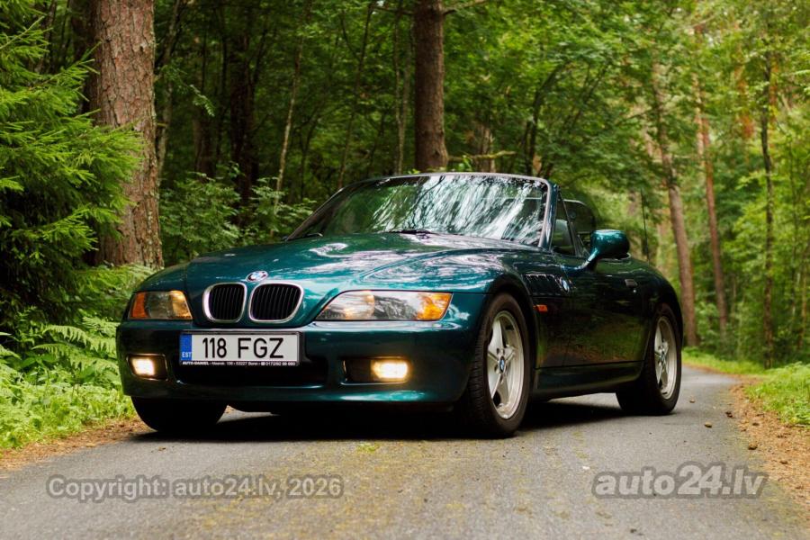 Zaļš BMW Z3 1997 Tallina, ar dzinēja tilpumu 1.90 L un nobraukumu 193 tūkst. km par 7500 €, foto 1 vietnē AUTOMOTO.COM.LV