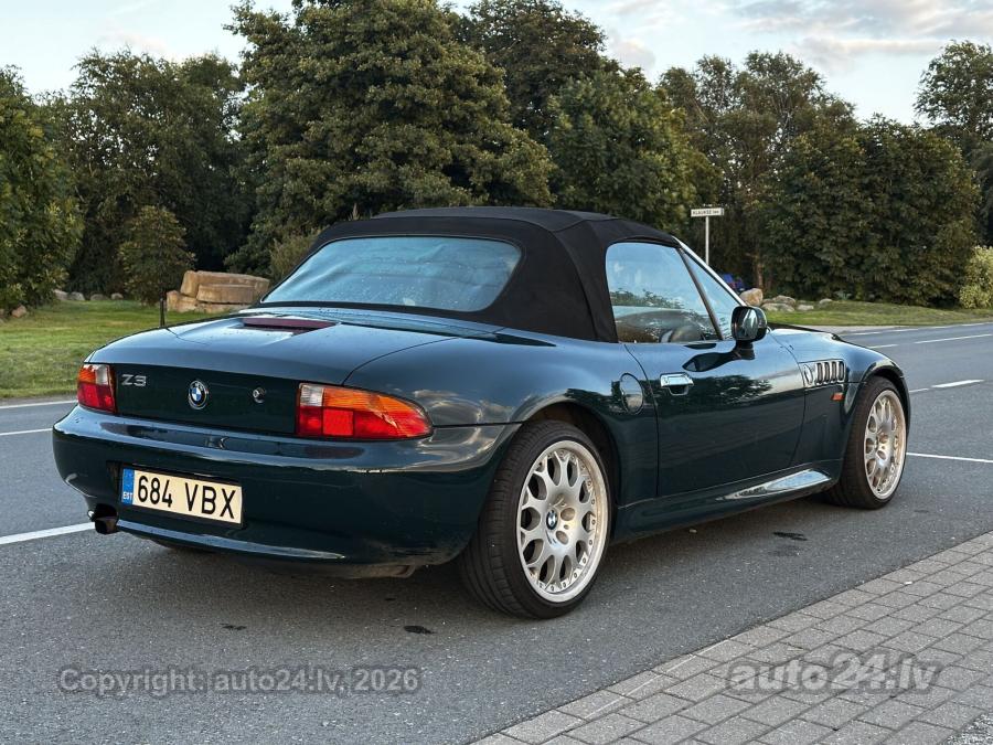 Zaļš BMW Z3 1998 Tallina, ar dzinēja tilpumu 1.80 L un nobraukumu 248 tūkst. km par 7490 €, foto 3 vietnē AUTOMOTO.COM.LV