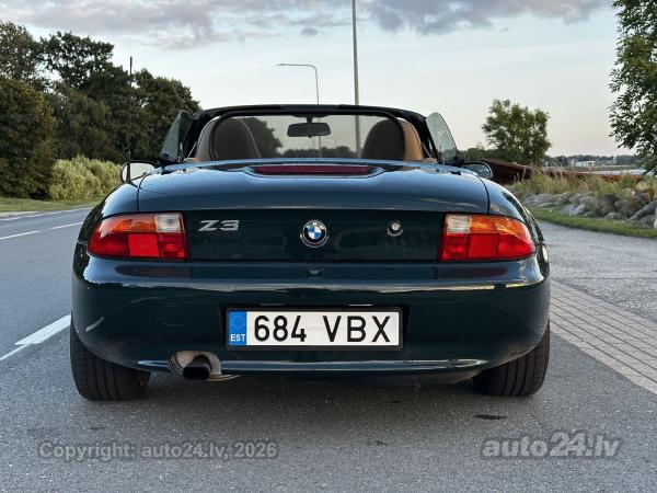 Zaļš BMW Z3 1998 Tallina, ar dzinēja tilpumu 1.80 L un nobraukumu 248 tūkst. km par 7490 €, foto 4 vietnē AUTOMOTO.COM.LV