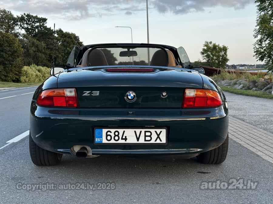 Zaļš BMW Z3 1998 Tallina, ar dzinēja tilpumu 1.80 L un nobraukumu 248 tūkst. km par 7490 €, foto 4 vietnē AUTOMOTO.COM.LV
