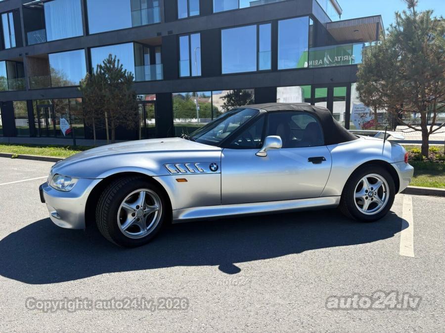 Grey BMW Z3 1997 in Tallinn, with an engine capacity of 1.90 L and mileage of 100 thousand km for 14500 €, photo 9 on AUTOMOTO.COM.LV