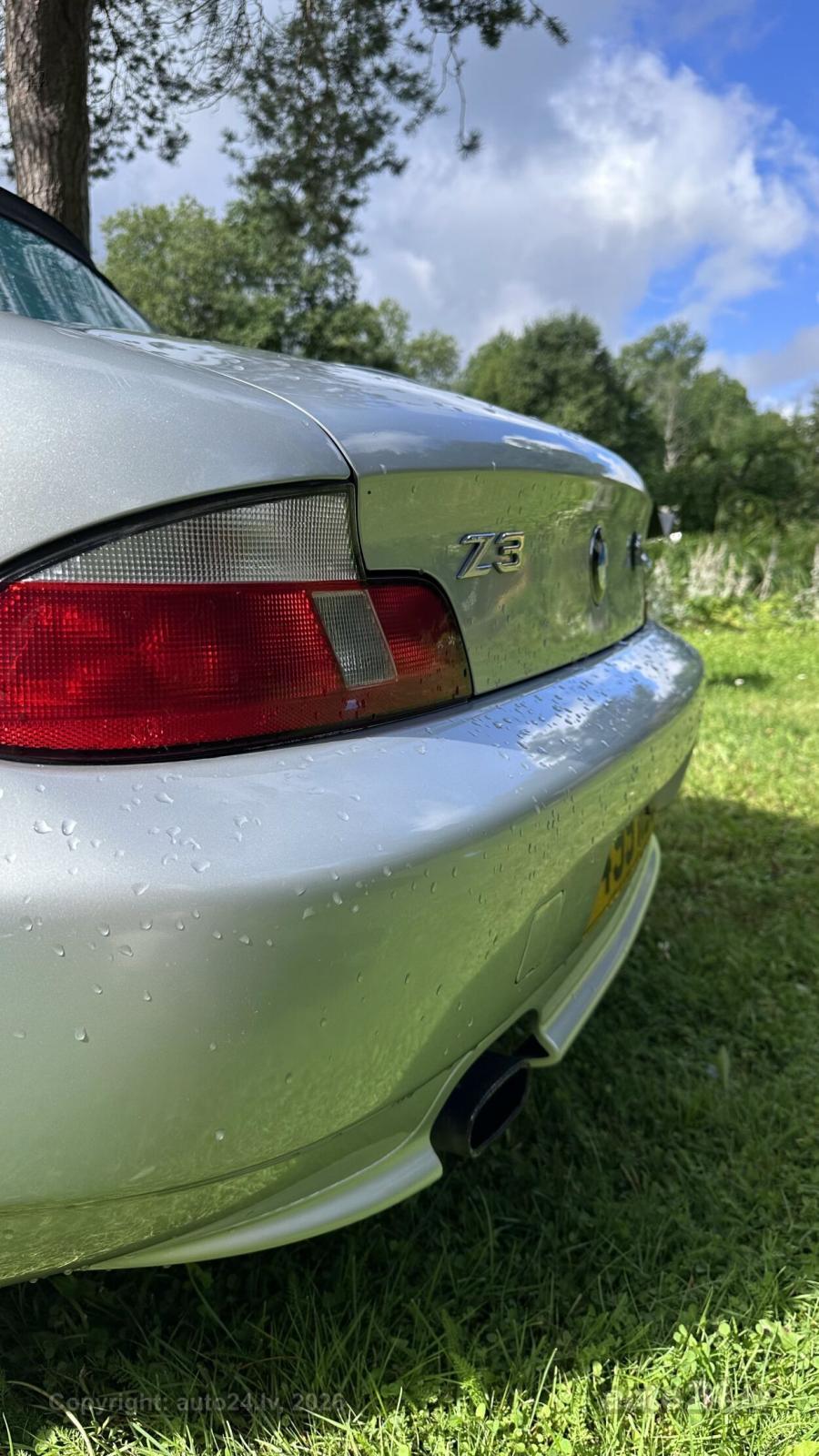 Pelēks BMW Z3 2001 Tallina, ar dzinēja tilpumu 1.90 L un nobraukumu 151 tūkst. km par 3999 €, foto 13 vietnē AUTOMOTO.COM.LV