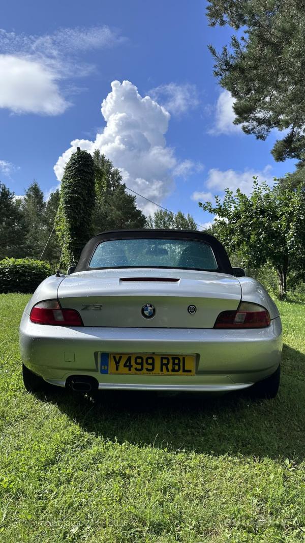 Grey BMW Z3 2001 in Tallinn, with an engine capacity of 1.90 L and mileage of 151 thousand km for 2999 €, photo 4 on AUTOMOTO.COM.LV