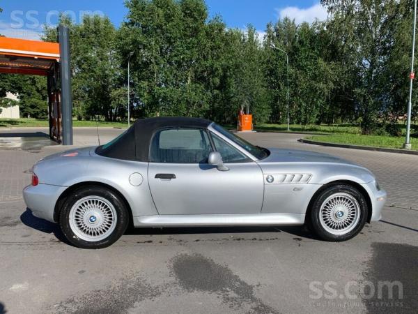 Pelēks BMW Z3 2001 Rīga, ar dzinēja tilpumu 1.90 L un nobraukumu 189 tūkst. km par 5300 €, foto 2 vietnē AUTOMOTO.COM.LV