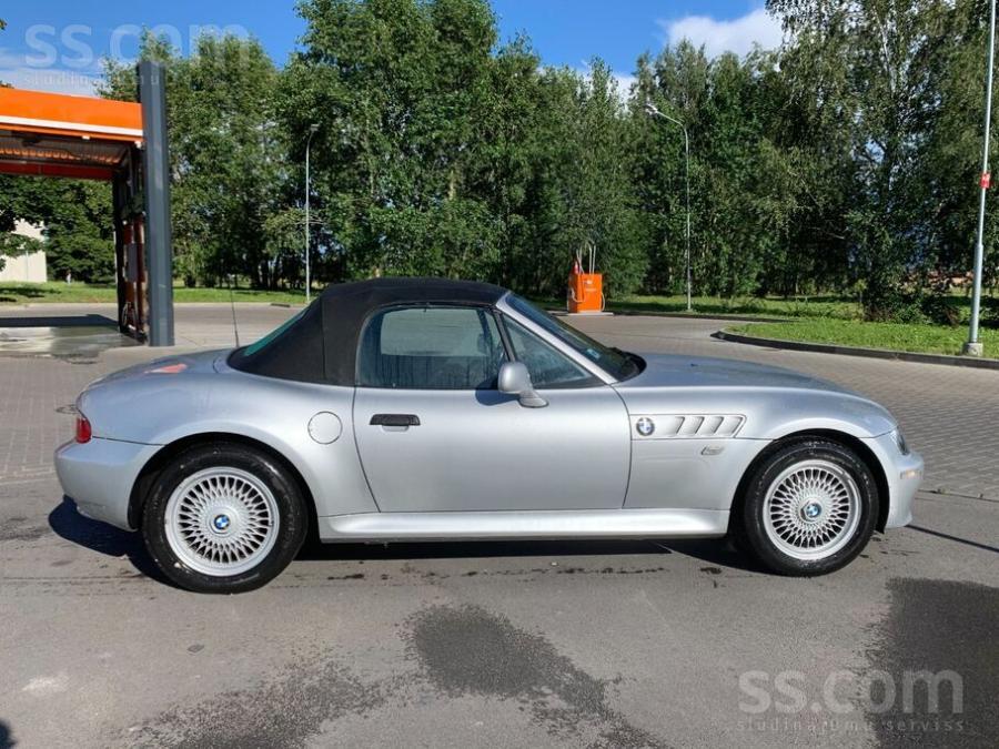 Pelēks BMW Z3 2001 Rīga, ar dzinēja tilpumu 1.90 L un nobraukumu 189 tūkst. km par 5300 €, foto 3 vietnē AUTOMOTO.COM.LV