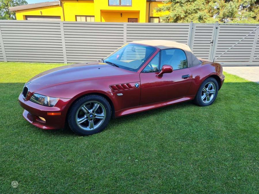 Sarkans BMW Z3 1999 Kauņa, ar dzinēja tilpumu 2.50 L un nobraukumu 41 tūkst. km par 6500 €, foto 3 vietnē AUTOMOTO.COM.LV
