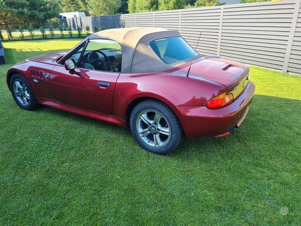 Sarkans BMW Z3 1999 Kauņa, ar dzinēja tilpumu 2.50 L un nobraukumu 41 tūkst. km par 6500 €, foto 3 vietnē AUTOMOTO.COM.LV