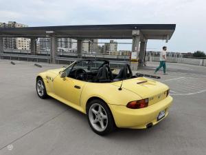 Yellow BMW Z3 1998 in Vilnius, with an engine capacity of 2.79 L and mileage of 330 thousand km for 7500 €, photo 5 on AUTOMOTO.COM.LV
