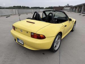 Yellow BMW Z3 1998 in Vilnius, with an engine capacity of 2.79 L and mileage of 330 thousand km for 7500 €, photo 10 on AUTOMOTO.COM.LV