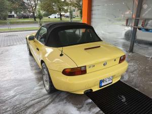 Yellow BMW Z3 1998 in Vilnius, with an engine capacity of 2.79 L and mileage of 330 thousand km for 7500 €, photo 21 on AUTOMOTO.COM.LV