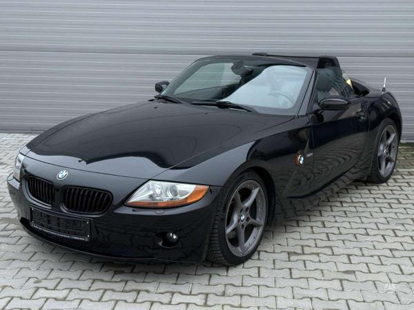 Melns BMW Z4 2003 Marijampole, ar dzinēja tilpumu 3.00 L un nobraukumu 231 tūkst. km par 8300 €, foto 10 vietnē AUTOMOTO.COM.LV