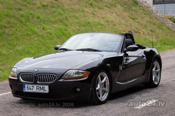 Black BMW Z4 2003 in Tallinn, with an engine capacity of 3.00 L and mileage of 225 thousand km for 13199 €, photo 2 on AUTOMOTO.COM.LV