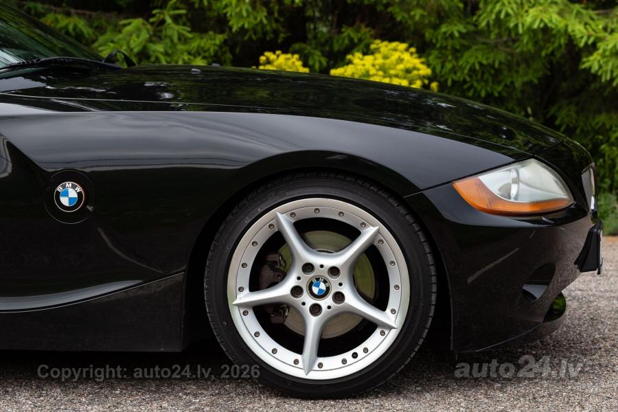 Melns BMW Z4 2003 Tallina, ar dzinēja tilpumu 3.00 L un nobraukumu 225 tūkst. km par 13199 €, foto 4 vietnē AUTOMOTO.COM.LV