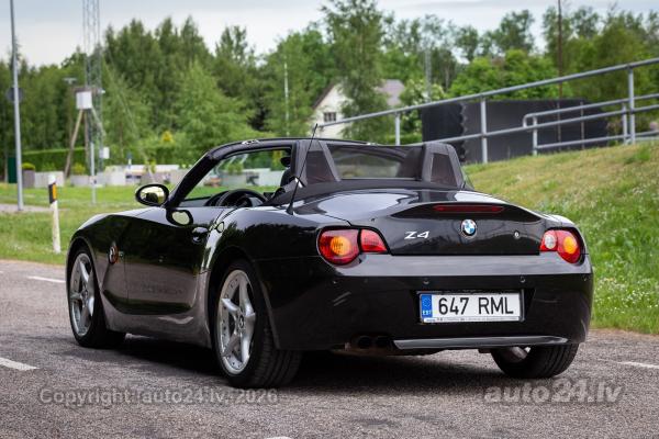 Black BMW Z4 2003 in Tallinn, with an engine capacity of 3.00 L and mileage of 225 thousand km for 13199 €, photo 6 on AUTOMOTO.COM.LV