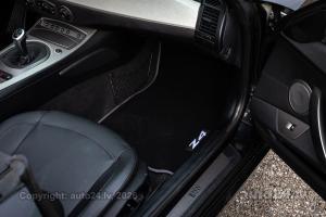 Melns BMW Z4 2003 Tallina, ar dzinēja tilpumu 3.00 L un nobraukumu 225 tūkst. km par 13199 €, foto 11 vietnē AUTOMOTO.COM.LV