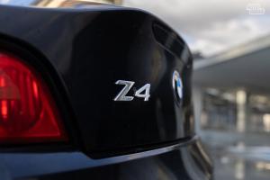 Melns BMW Z4 2003 Viļņa, ar dzinēja tilpumu 2.20 L un nobraukumu 240 tūkst. km par 6999 €, foto 6 vietnē AUTOMOTO.COM.LV