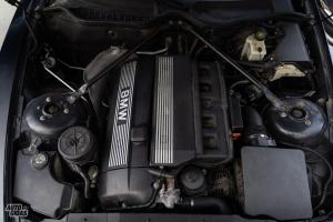 Melns BMW Z4 2003 Viļņa, ar dzinēja tilpumu 2.20 L un nobraukumu 240 tūkst. km par 6999 €, foto 9 vietnē AUTOMOTO.COM.LV