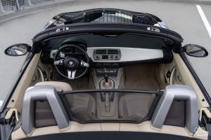 Melns BMW Z4 2003 Viļņa, ar dzinēja tilpumu 2.20 L un nobraukumu 240 tūkst. km par 6999 €, foto 10 vietnē AUTOMOTO.COM.LV