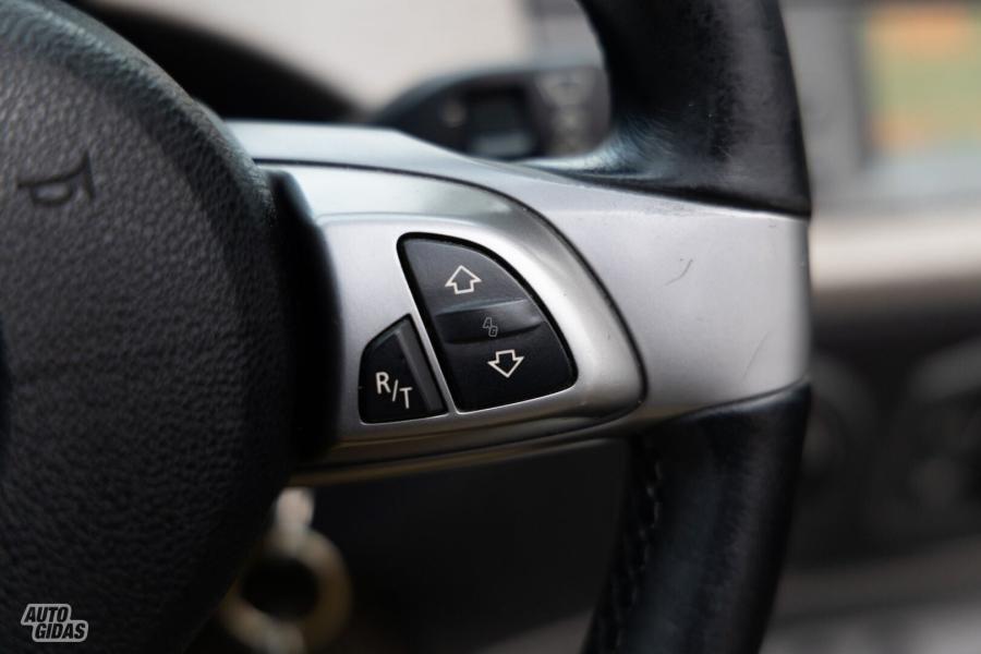 Melns BMW Z4 2003 Viļņa, ar dzinēja tilpumu 2.20 L un nobraukumu 240 tūkst. km par 6999 €, foto 17 vietnē AUTOMOTO.COM.LV