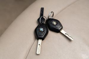 Melns BMW Z4 2003 Viļņa, ar dzinēja tilpumu 2.20 L un nobraukumu 240 tūkst. km par 6999 €, foto 20 vietnē AUTOMOTO.COM.LV