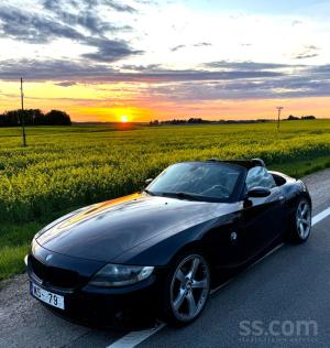 Melns BMW Z4 2004 Rīga, ar dzinēja tilpumu 2.20 L un nobraukumu 303 tūkst. km par 6700 €, foto 1 vietnē AUTOMOTO.COM.LV