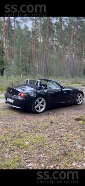 Melns BMW Z4 2004 Rīga, ar dzinēja tilpumu 2.20 L un nobraukumu 303 tūkst. km par 6700 €, foto 4 vietnē AUTOMOTO.COM.LV