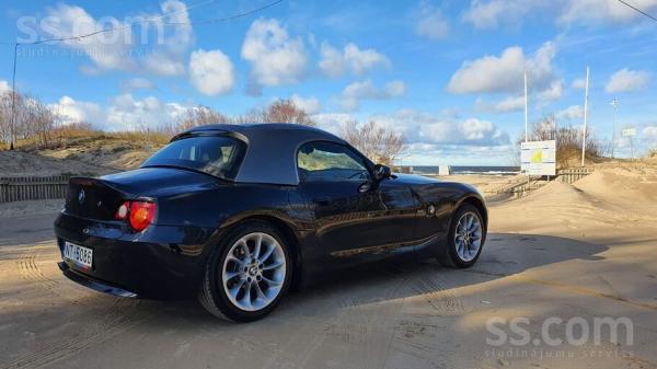 Melns BMW Z4 2004 Rīga, ar dzinēja tilpumu 2.20 L un nobraukumu 230 tūkst. km par 9900 €, foto 5 vietnē AUTOMOTO.COM.LV