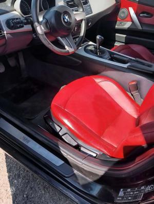 Black BMW Z4 2005 in Taurage, with an engine capacity of 2.17 L and mileage of 190 thousand km for 5900 €, photo 26 on AUTOMOTO.COM.LV