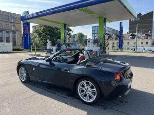 Melns BMW Z4 2005 Viļņa, ar dzinēja tilpumu 2.17 L un nobraukumu 197 tūkst. km par 6999 €, foto 3 vietnē AUTOMOTO.COM.LV