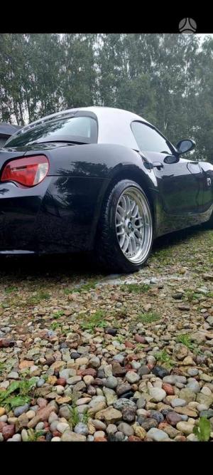 Melns BMW Z4 2006 Šauļi, ar dzinēja tilpumu 3.00 L un nobraukumu 176 tūkst. km par 14800 €, foto  vietnē AUTOMOTO.COM.LV