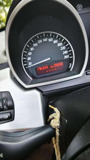 Melns BMW Z4 2006 Šauļi, ar dzinēja tilpumu 3.00 L un nobraukumu 176 tūkst. km par 14800 €, foto 14 vietnē AUTOMOTO.COM.LV
