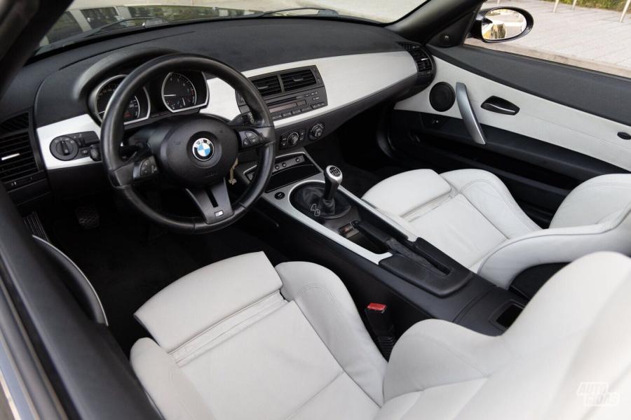 Melns BMW Z4 2007 Viļņa, ar dzinēja tilpumu 2.50 L un nobraukumu 245 tūkst. km par 13000 €, foto 7 vietnē AUTOMOTO.COM.LV