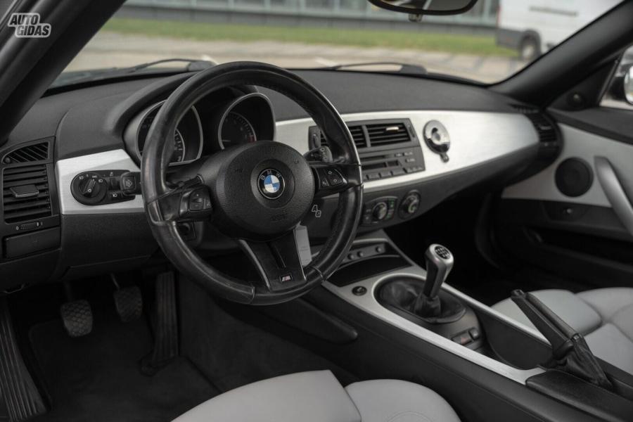 Melns BMW Z4 2007 Viļņa, ar dzinēja tilpumu 2.50 L un nobraukumu 245 tūkst. km par 13000 €, foto 23 vietnē AUTOMOTO.COM.LV